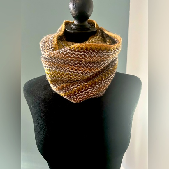 J. Jill | Accessories | Jjill Open Knit Chunky Infinity Sweater Scarf ...